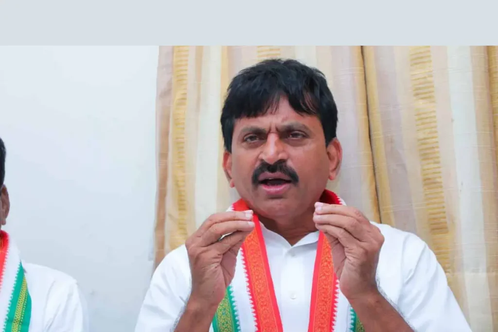 Ponguleti Srinivas Reddy appeared at Gandhi Bhavan » Hello Telugu
